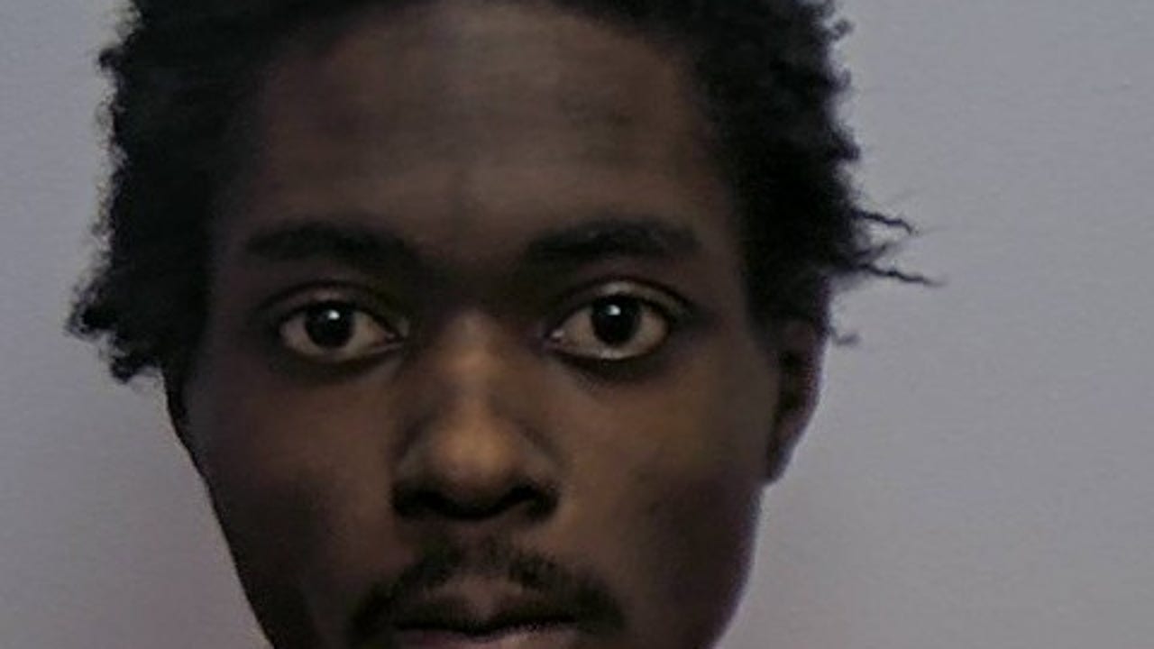 Chicago man charged with shooting Indiana deputy at hospital: police