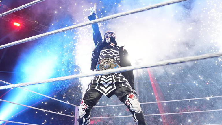 WWE Saturday Night's Main Event results, highlights & live updates