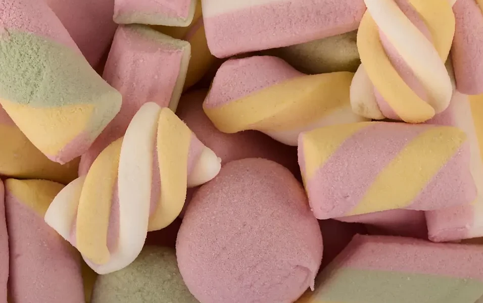Marshmallows from ancient roots to kitchen magic