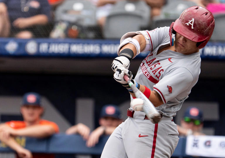 Arkansas baseball edges Auburn, advances to SEC Tournament championship