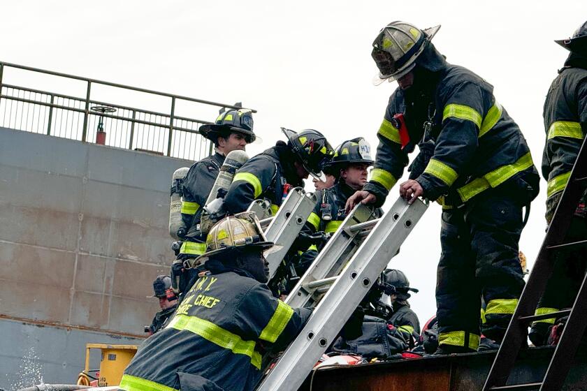 Investigators looking for cause of fatal New York shipyard blast