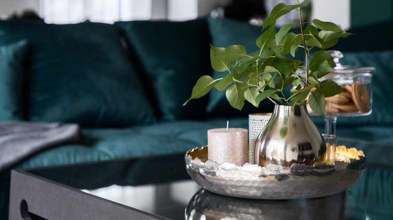 5 mistakes to avoid when decorating your coffee table