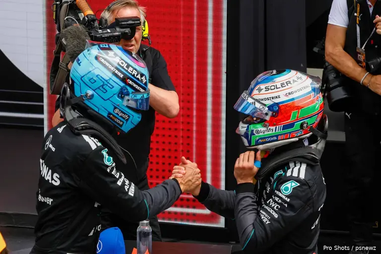 Villeneuve ziet machtsstrijd bij Mercedes kantelen: "Russell was ...