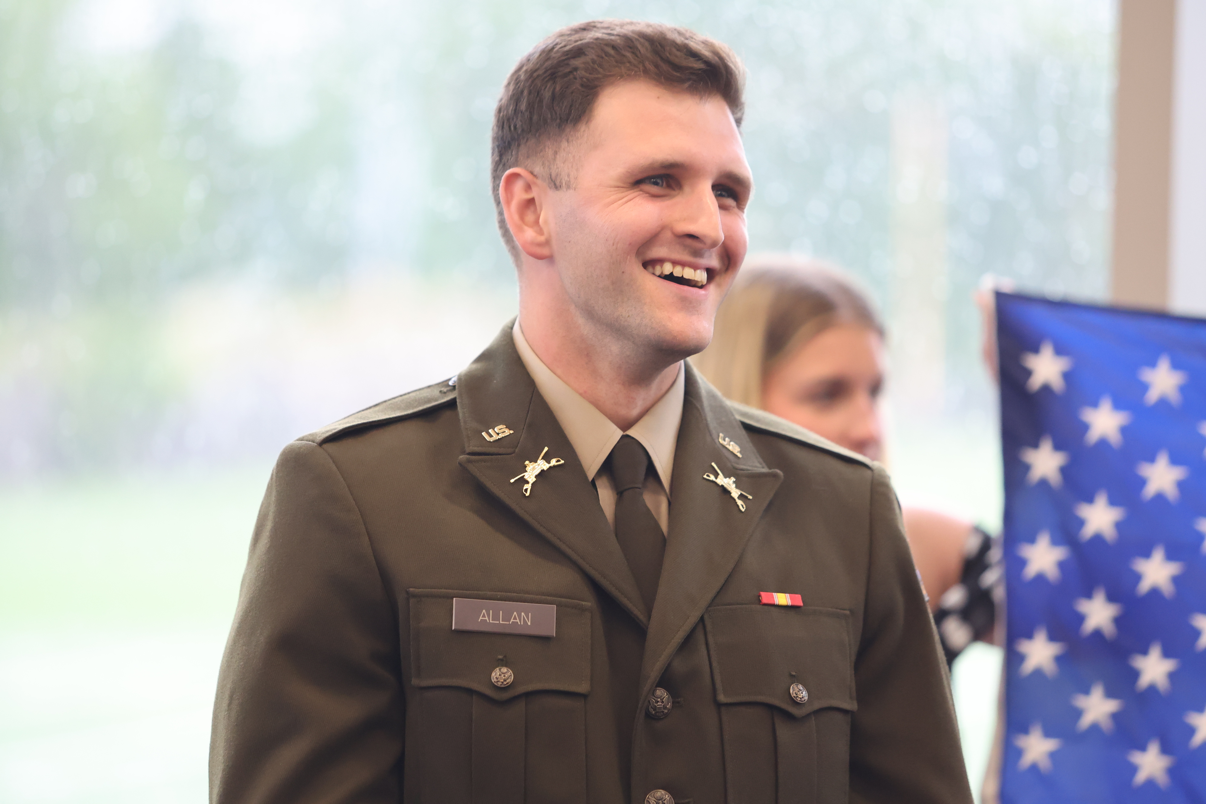 GBK photo gallery: Army football 2026 graduates oath moment