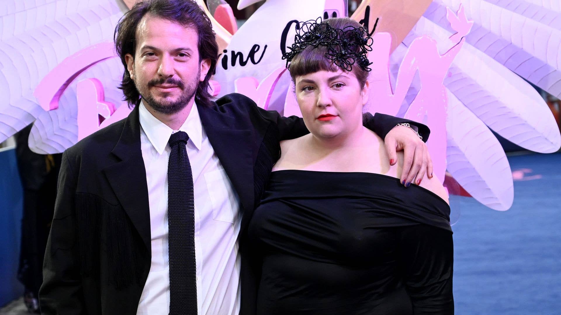 Lena Dunham reveals her now-husband thought she was a model before ...