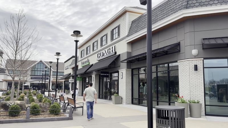 This massive Oklahoma outlet mall feels like Black Friday every single day