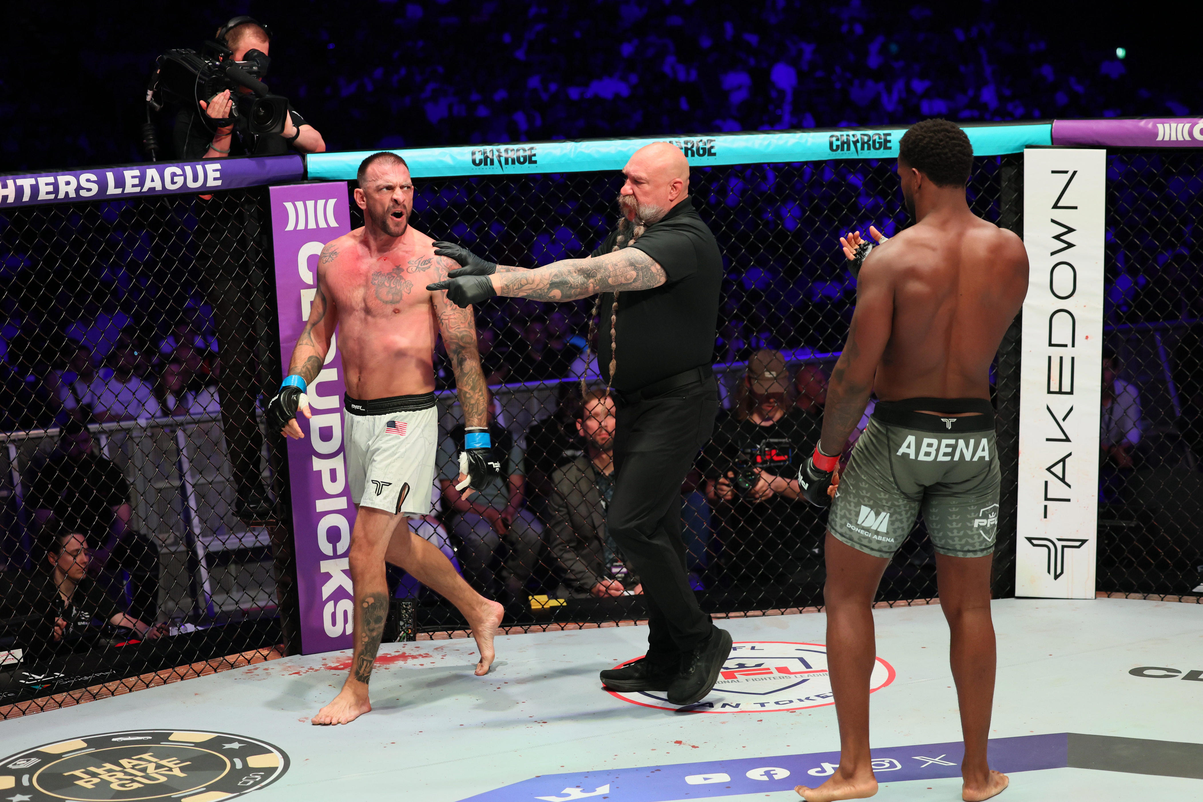 Commission explains protocol in bizarre head-butt ending at PFL Brussels
