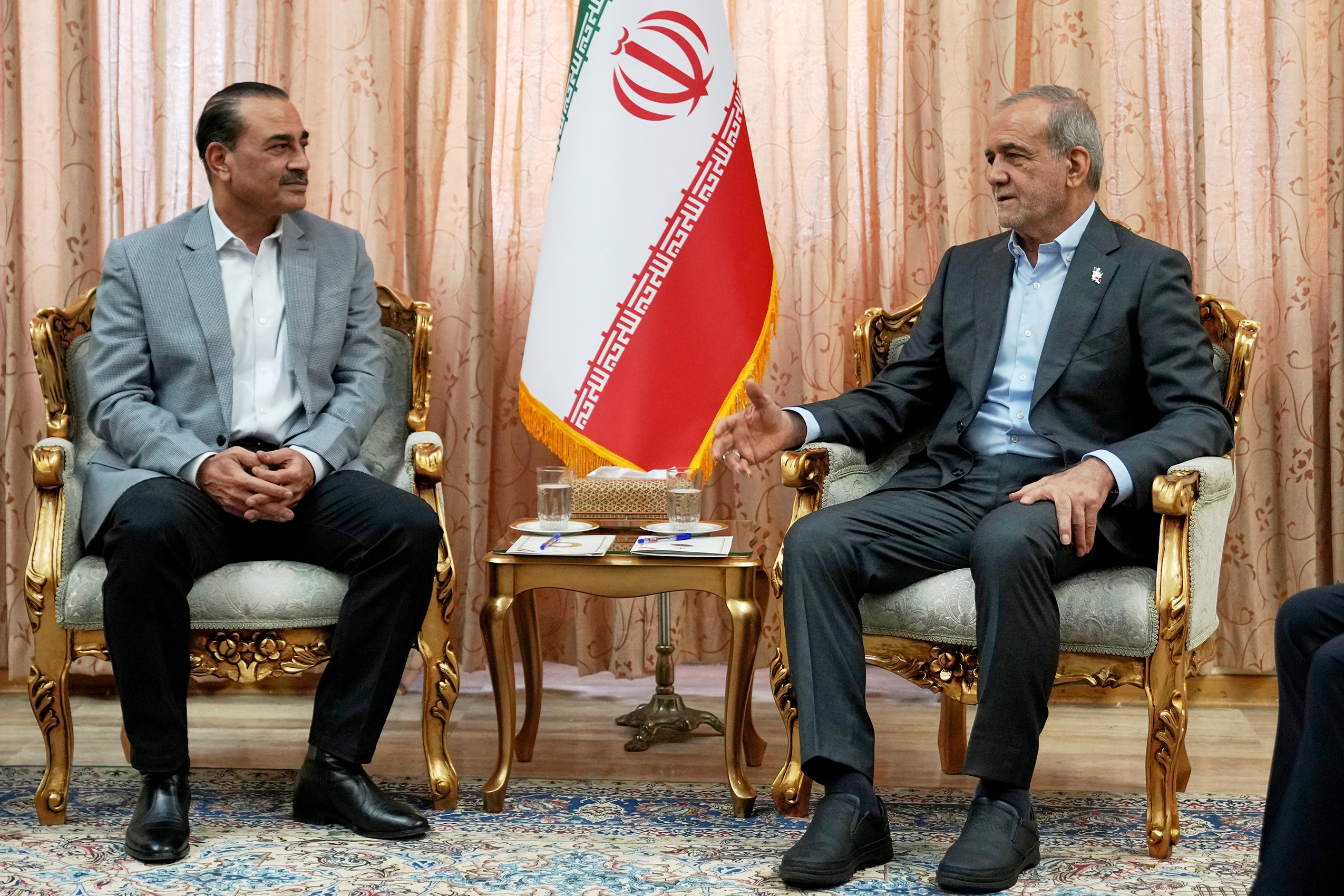 Iran, US close to an understanding aimed at ending war, officials say