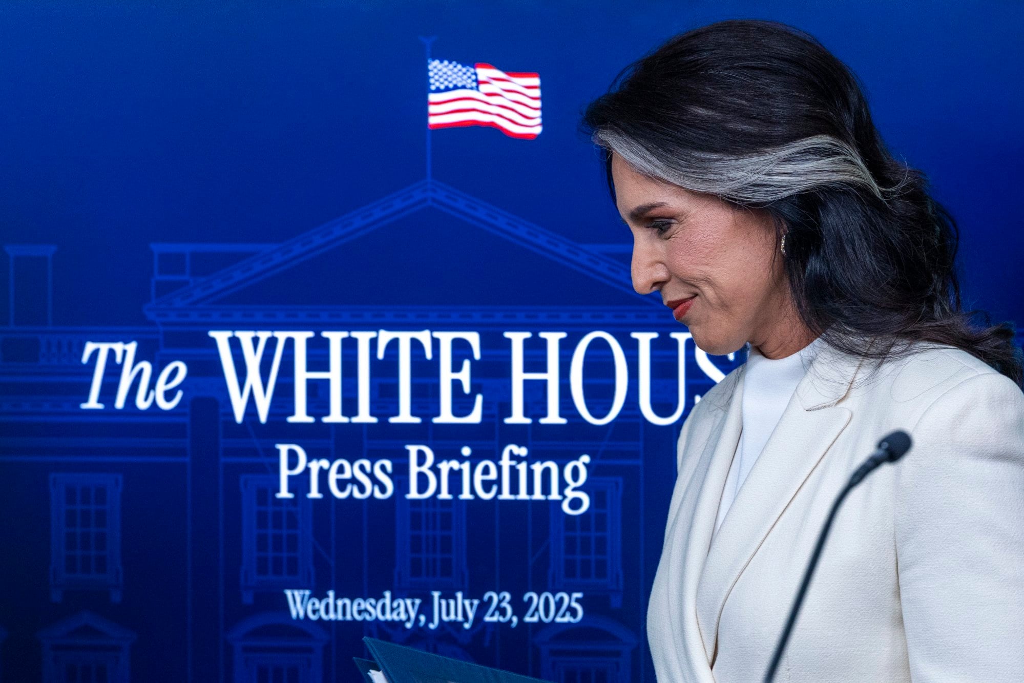 US spy chief Tulsi Gabbard quits in latest Trump cabinet exit