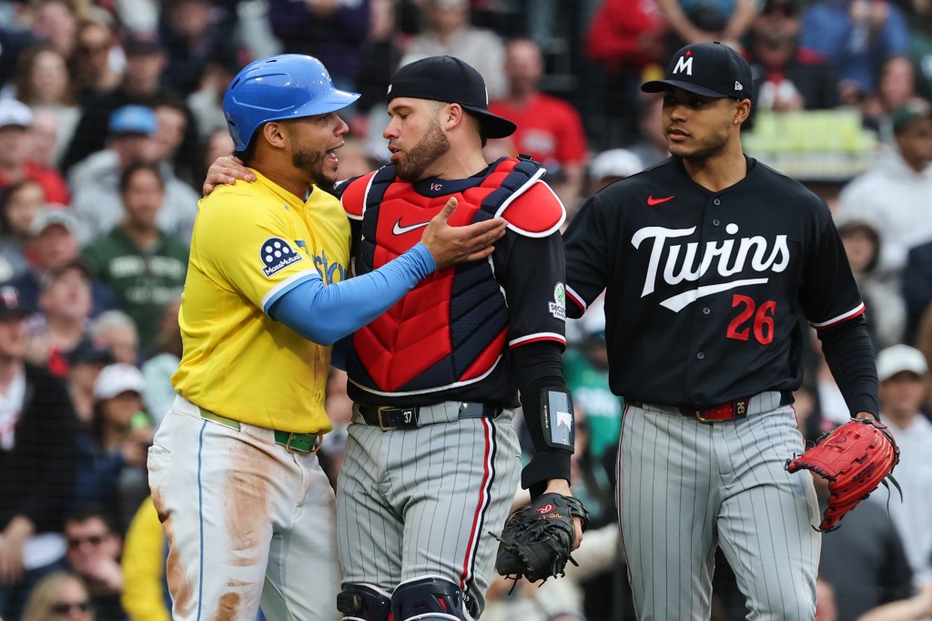 Red Sox’s Willson Contreras sets off another benches-clearing incident ...