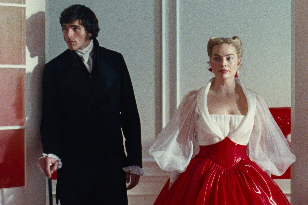 Wuthering Heights cut scene of Margot Robbie's extremely hairy armpits ...