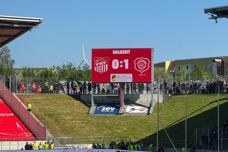 Erzgebirge Aue gewinnt Sachsenpokal-Finale: Chaoten schmeißen Pyro in ...