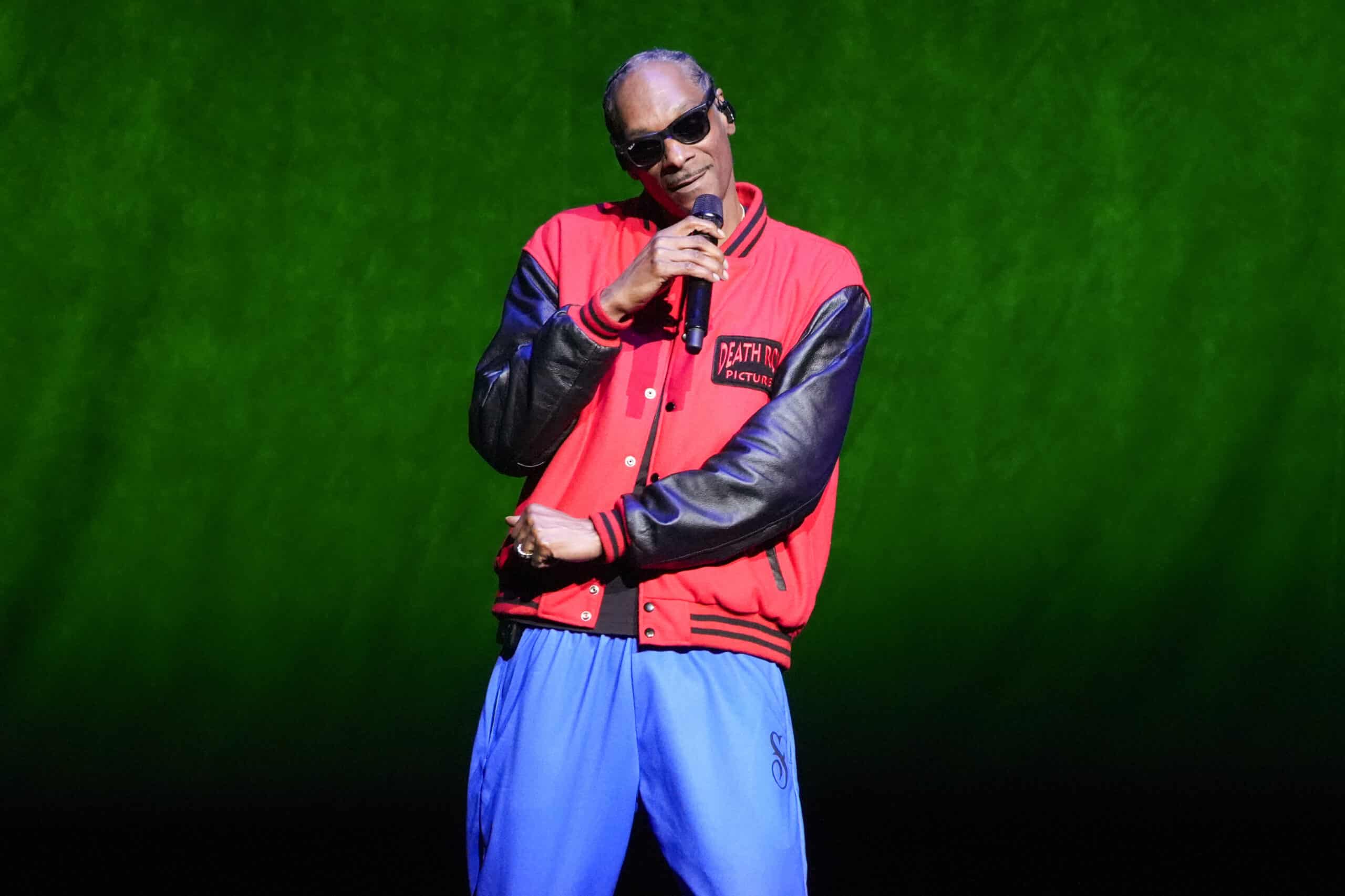 Snoop Dogg’s company seeks dismissal from Drakeo death lawsuit