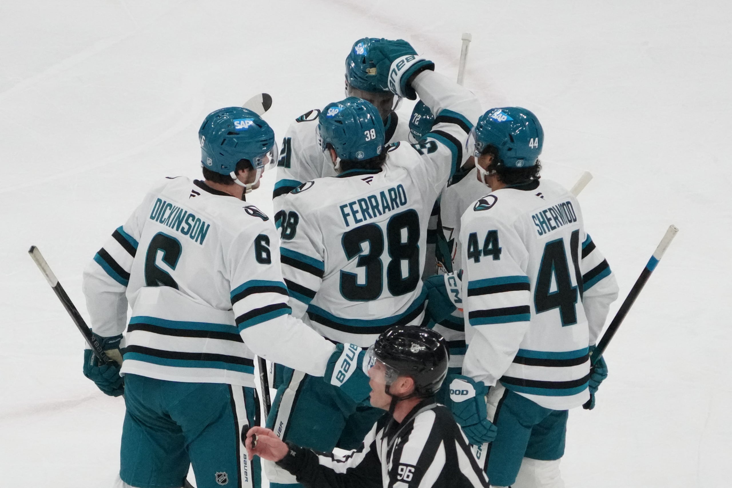 NHL rumors: Insider updates contract talks between San Jose Sharks ...