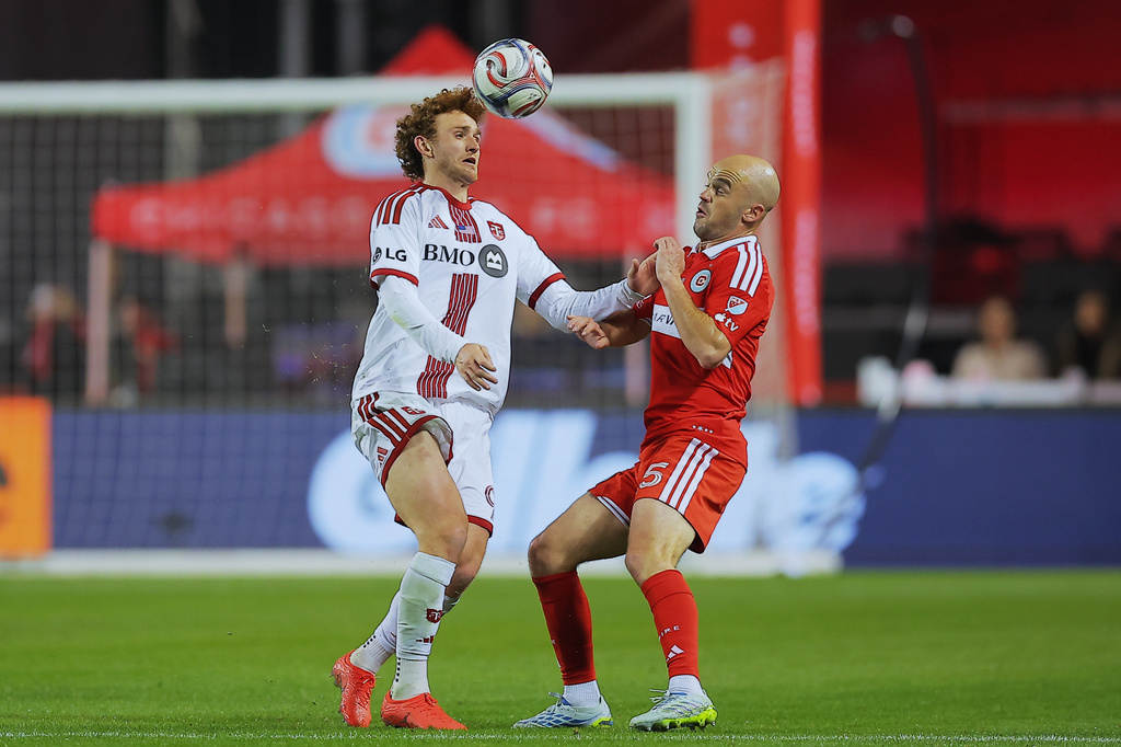 Robin Lod and Andrew Gutman score goals, Fire beat Toronto 2-1