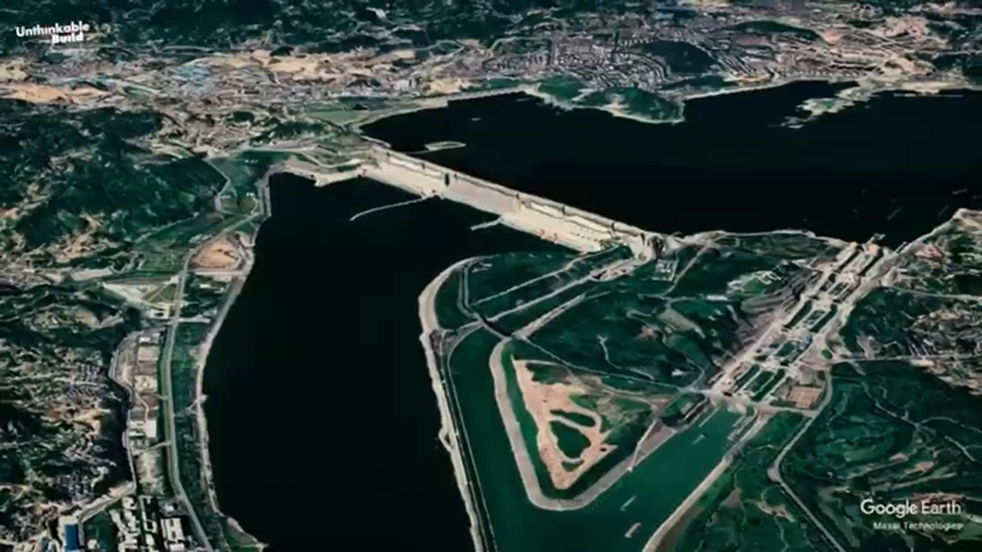 China’s Three Gorges Dam: Could the world’s largest dam collapse?