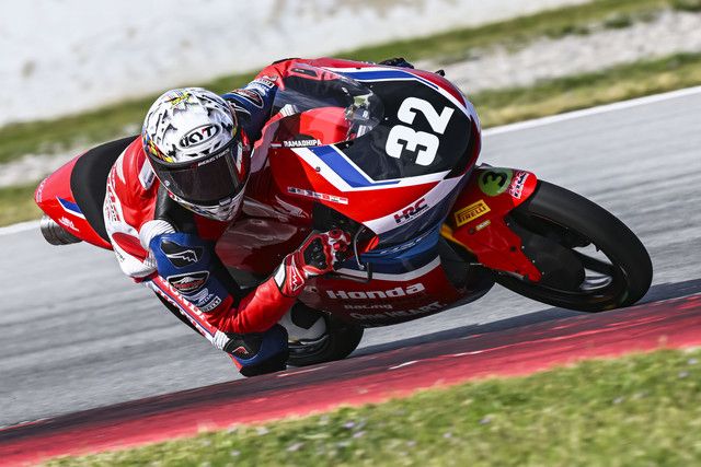 Link live streaming Moto Junior Catalunya 2026 - Ramadhipa start baris ...