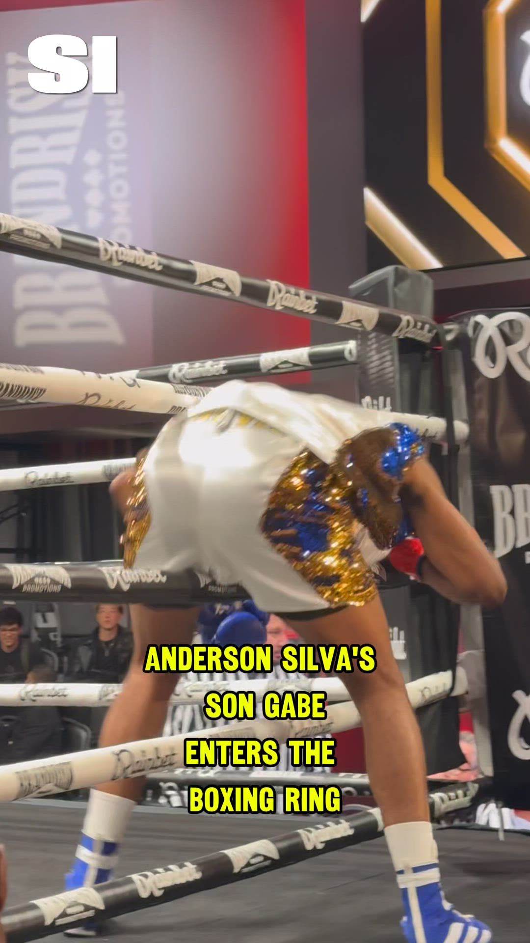 Anderson Silva’s son Gabe makes his entrance 🥊