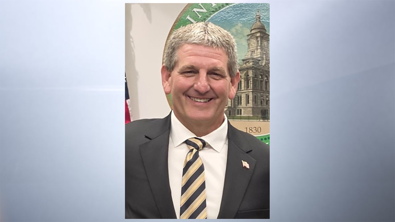 Clinton County swears in new sheriff, GOP nominee Brendon Bright