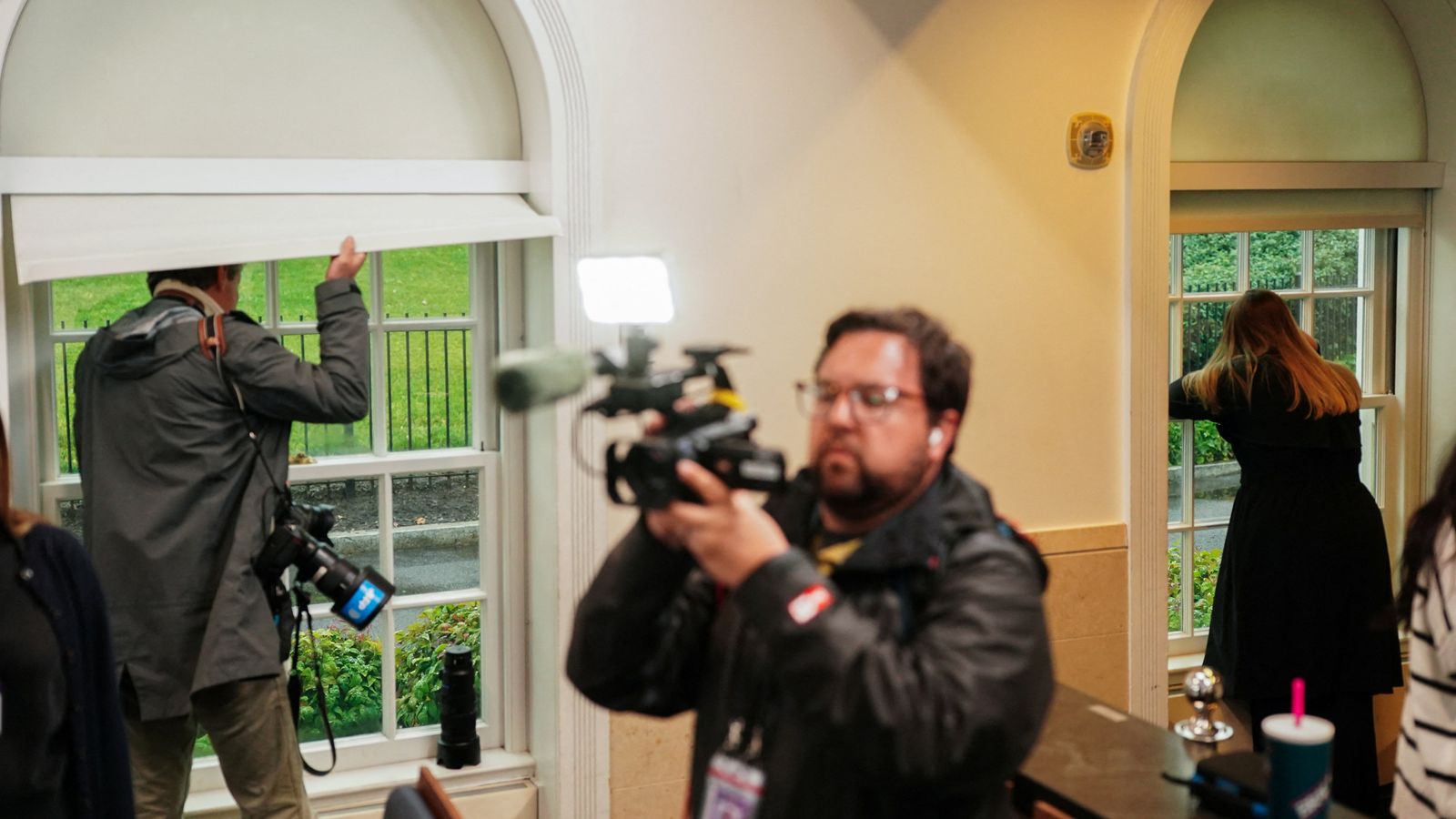 Gun suspect killed after opening fire at White House security checkpoint