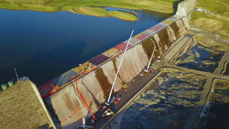 Australia's Paradise Dam is failing: The $160M mega project rebuilt ...