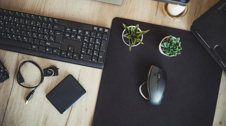 You've been using the wrong size mouse pad for way too long - here's why