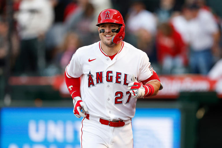 Mike Trout hits 2-run homer and Angels clinch series over Rangers with ...