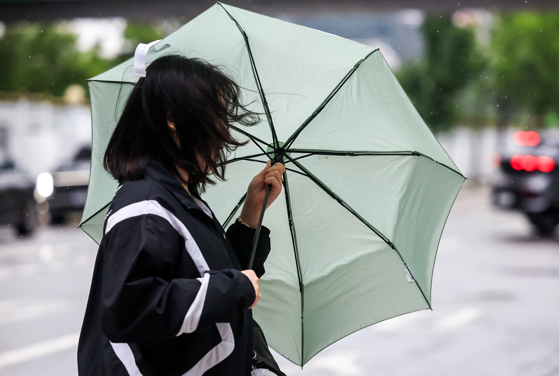 Rain expands nationwide on 26th after starting in south on 25th