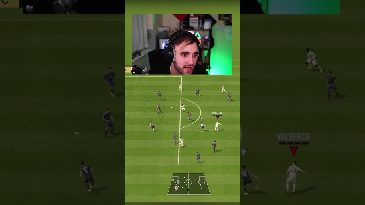 Epic FIFA fail: Valverde's shot leaves streamer speechless!