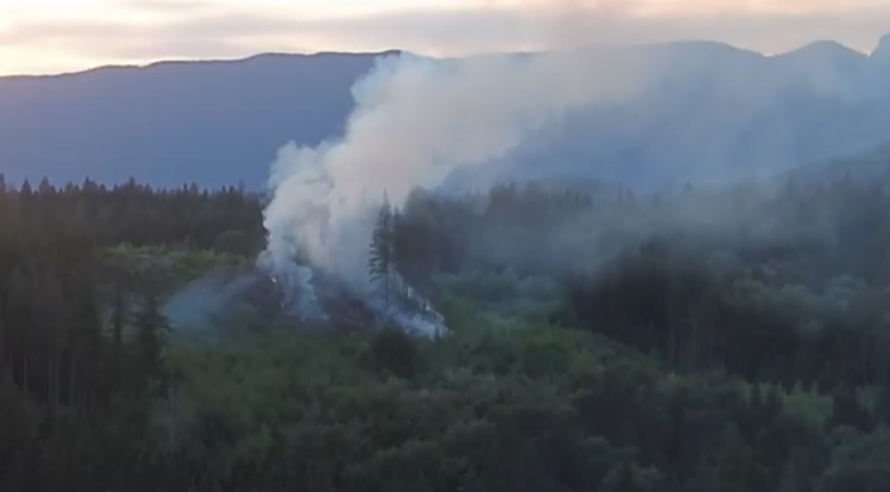 Crews battling Maple Ridge wildfire