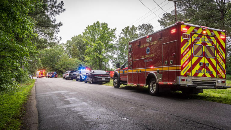 Man dies after falling off boat in New Kent County reservoir