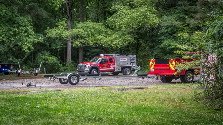 Man dies after falling off boat in New Kent County reservoir