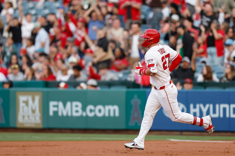 Mike Trout hits 2-run homer and Angels clinch series over Rangers with ...