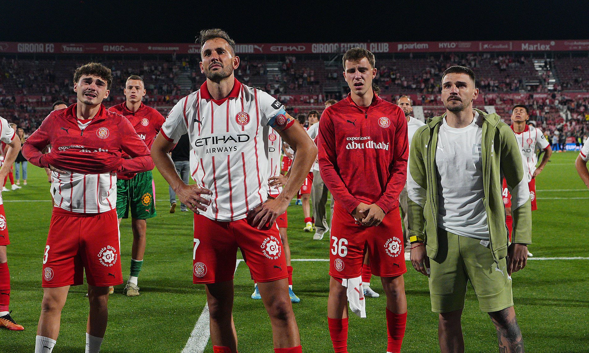 Donny van de Beek suffers setback as he is relegated from LaLiga with ...