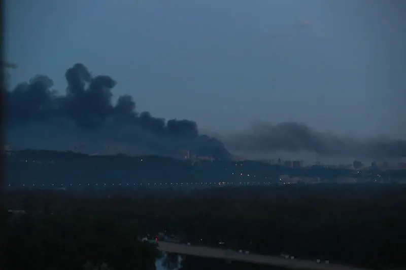 Massiccio attacco su Kiev nella notte tra sabato e domenica, 600 droni ...