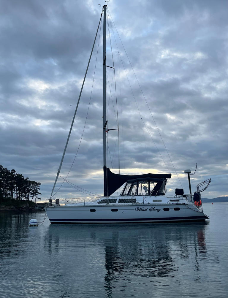 We quit our jobs to buy a sailboat and enjoy a 'first retirement' — it ...