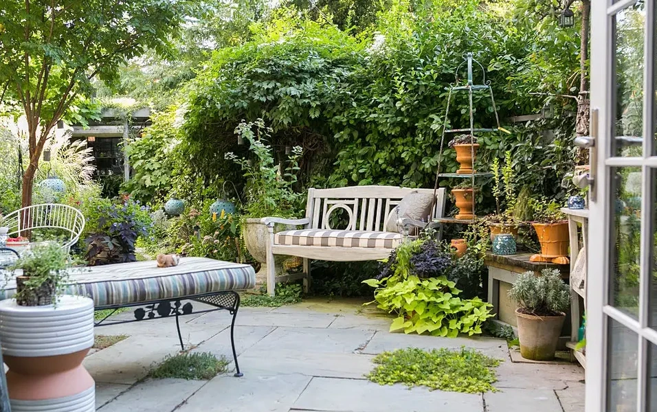 Turn your backyard into a dreamy garden room
