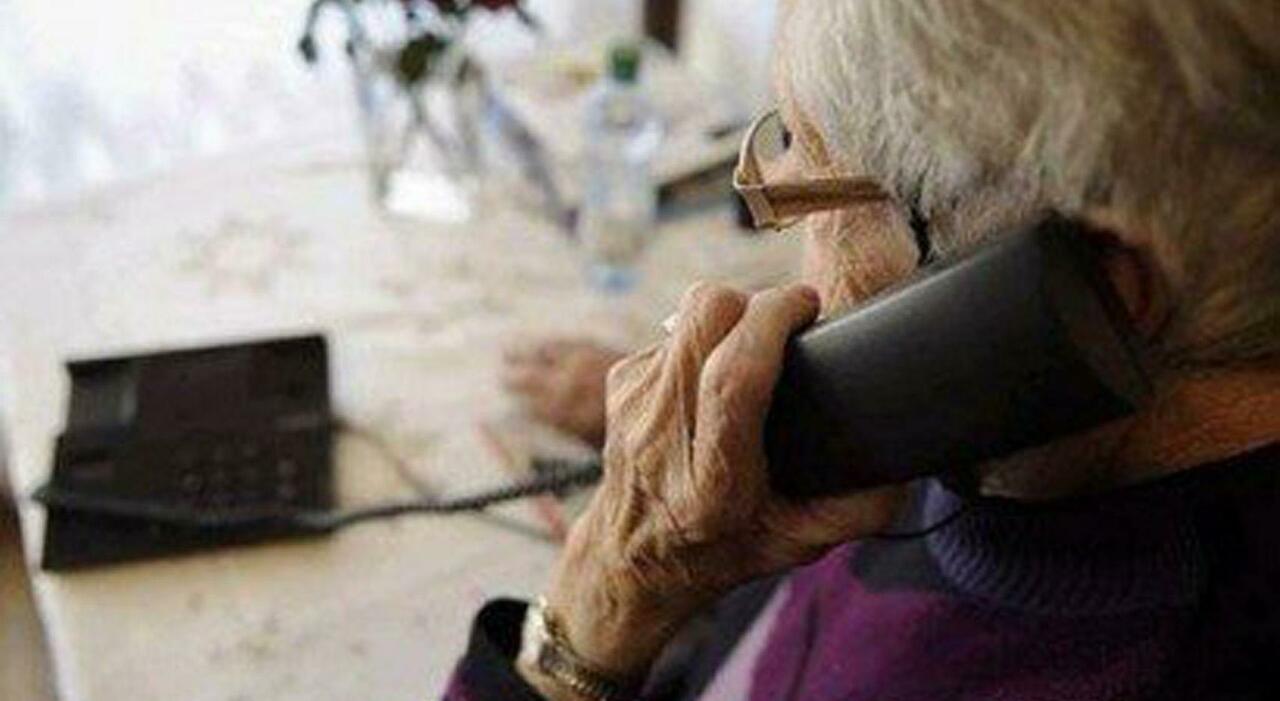 Anziana raggirata va in banca per trasferire 13.200 euro al finto ...
