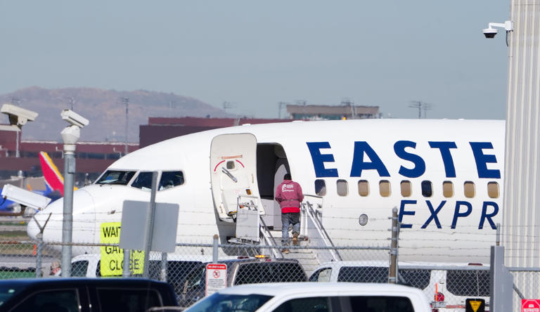 Twice a week, ICE apparently flies detained people out of Salt Lake ...