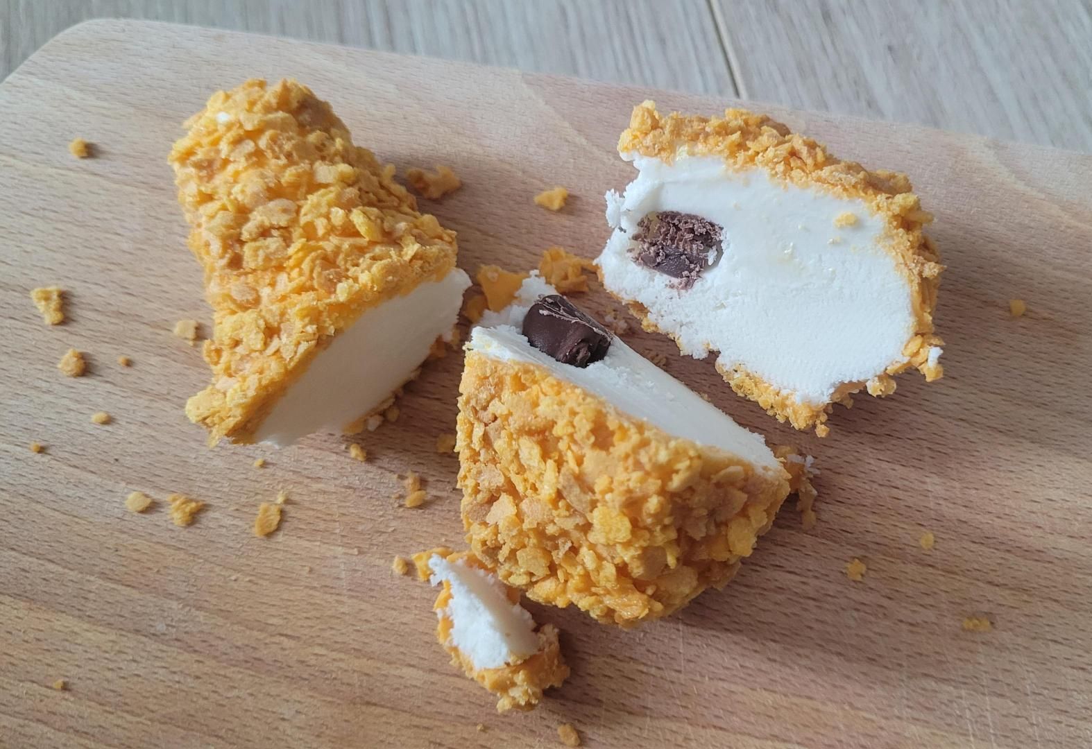 Genialna iluzja i fatalny skład. Te lody imitują smażonego kurczaka ...