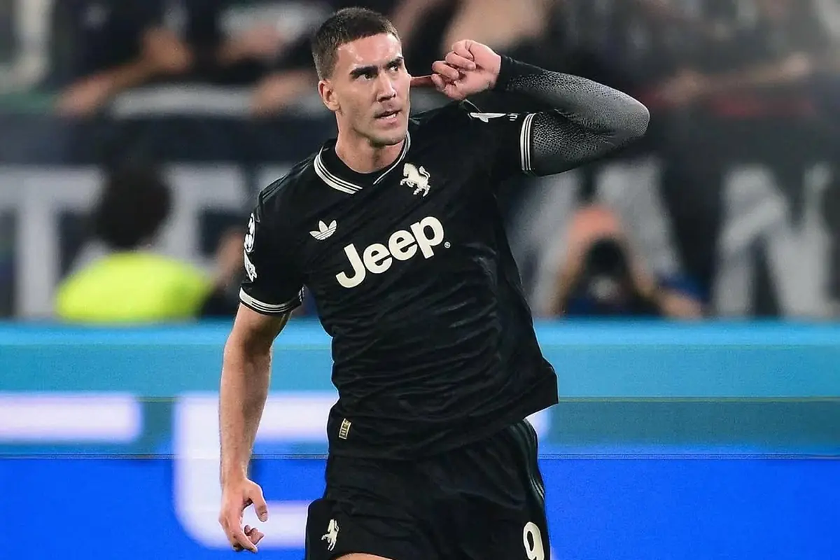 Conte rovina i piani del Milan: cambia il destino di Vlahovic