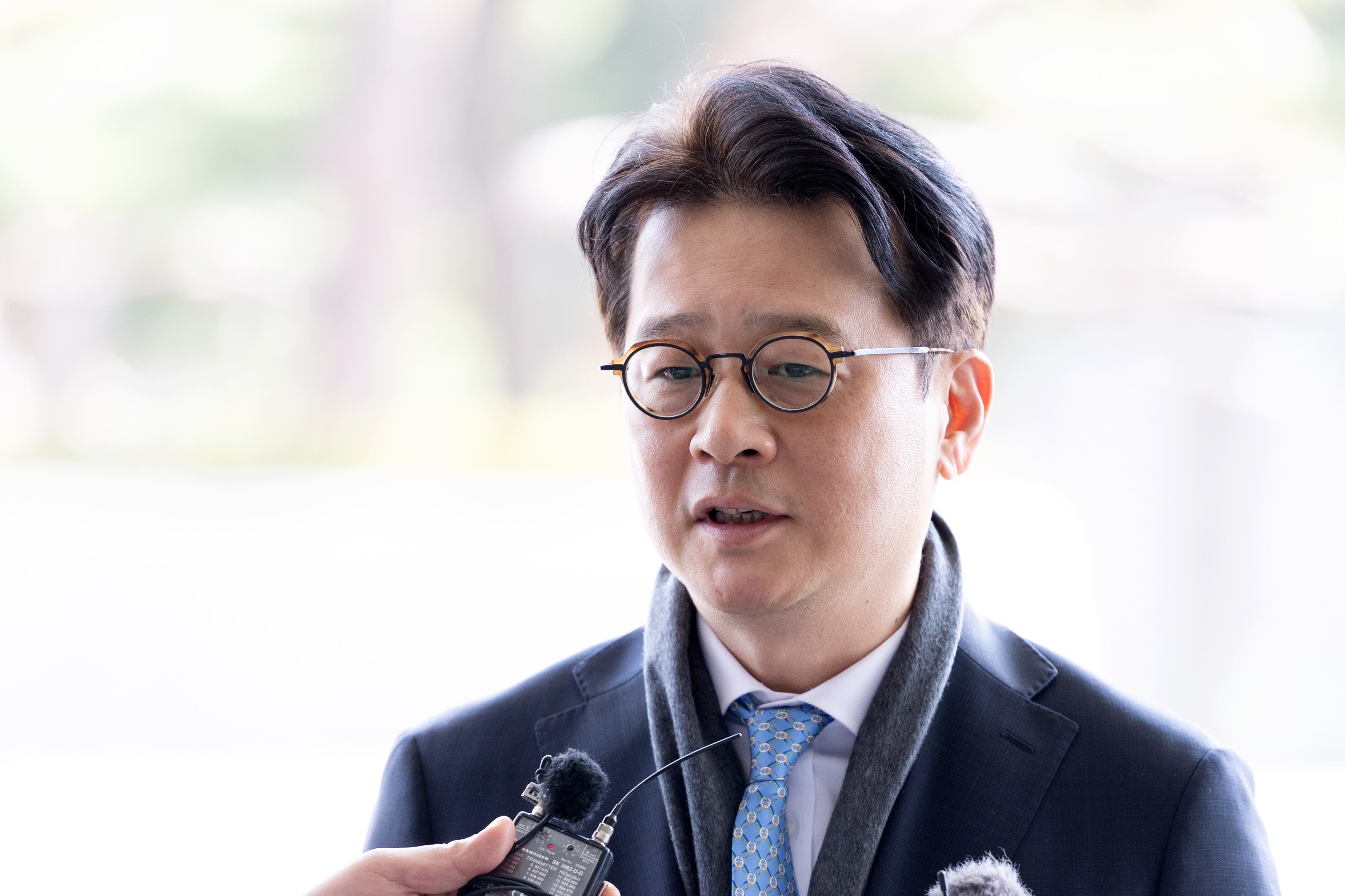 Ex-prosecutor Lee charged with document fabrication in Kim Keon-hee case