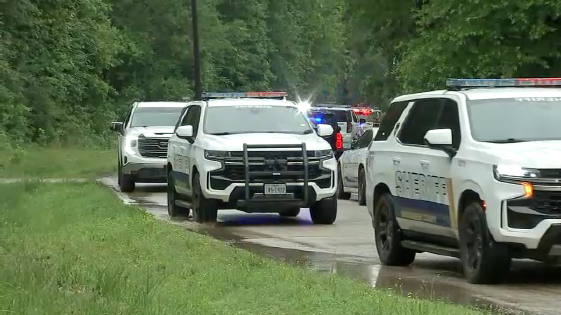 17-year-old and 60-year-old suspect injured in Kings Colony ...