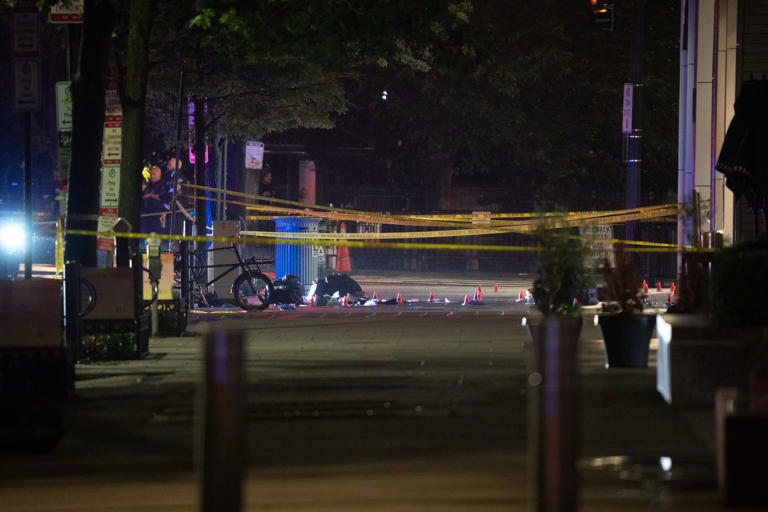 White House shooting: Gun-wielding suspect killed by Secret Service
