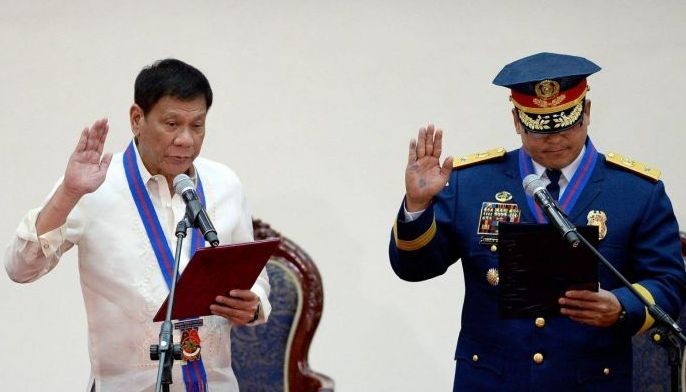'Honor badge, uniform': PNP chief urges ex-top cop Bato to surrender