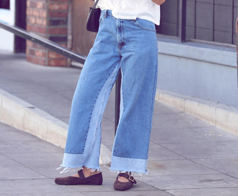 Vergiss klassische Jeans: Diesen Sommer tragen alle Two-Tone-Jeans