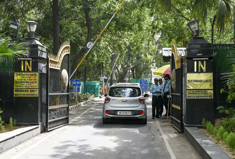 30-year membership wait, ‘green-card’ system: Inside Delhi's elite ...