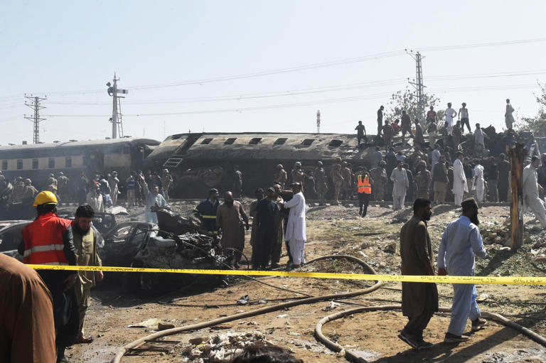 24 killed as car with explosives rams train carrying Pak soldiers in ...