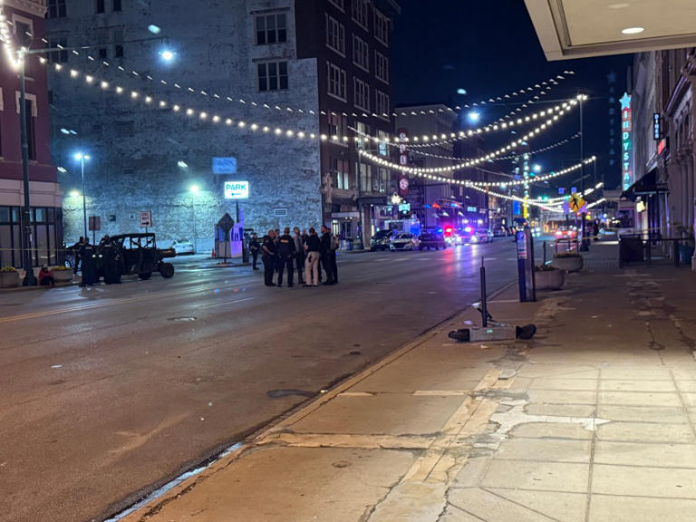 1 dead, 2 injured after shooting in downtown Indianapolis