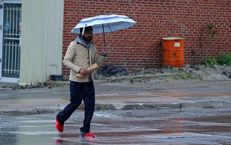 Cold front brings rain, wind and unseasonable chill